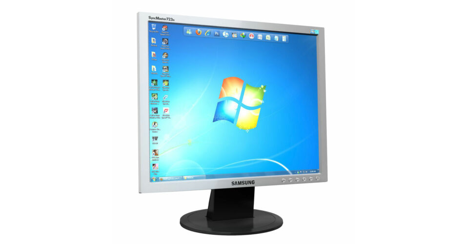 Samsung Syncmaster 723N 17 LCD monitor - 15-21 5:4 (kocka)